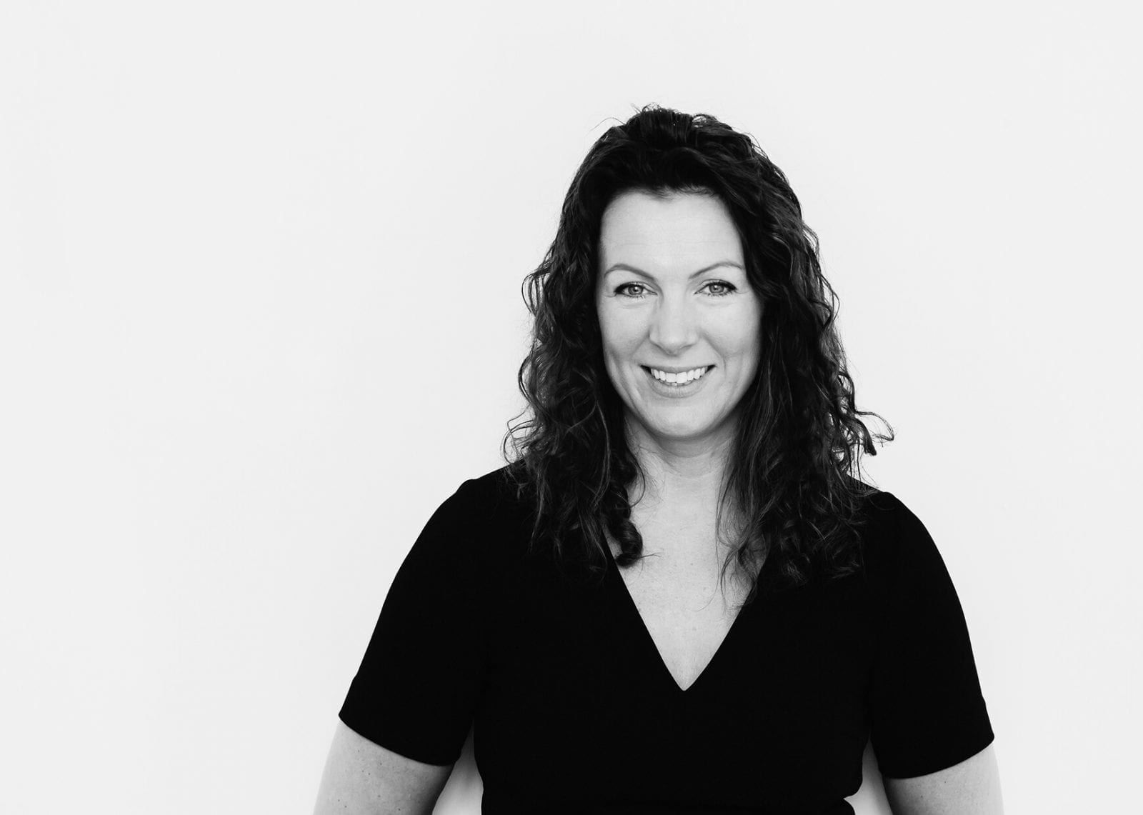 Sally Saunders - Provantage