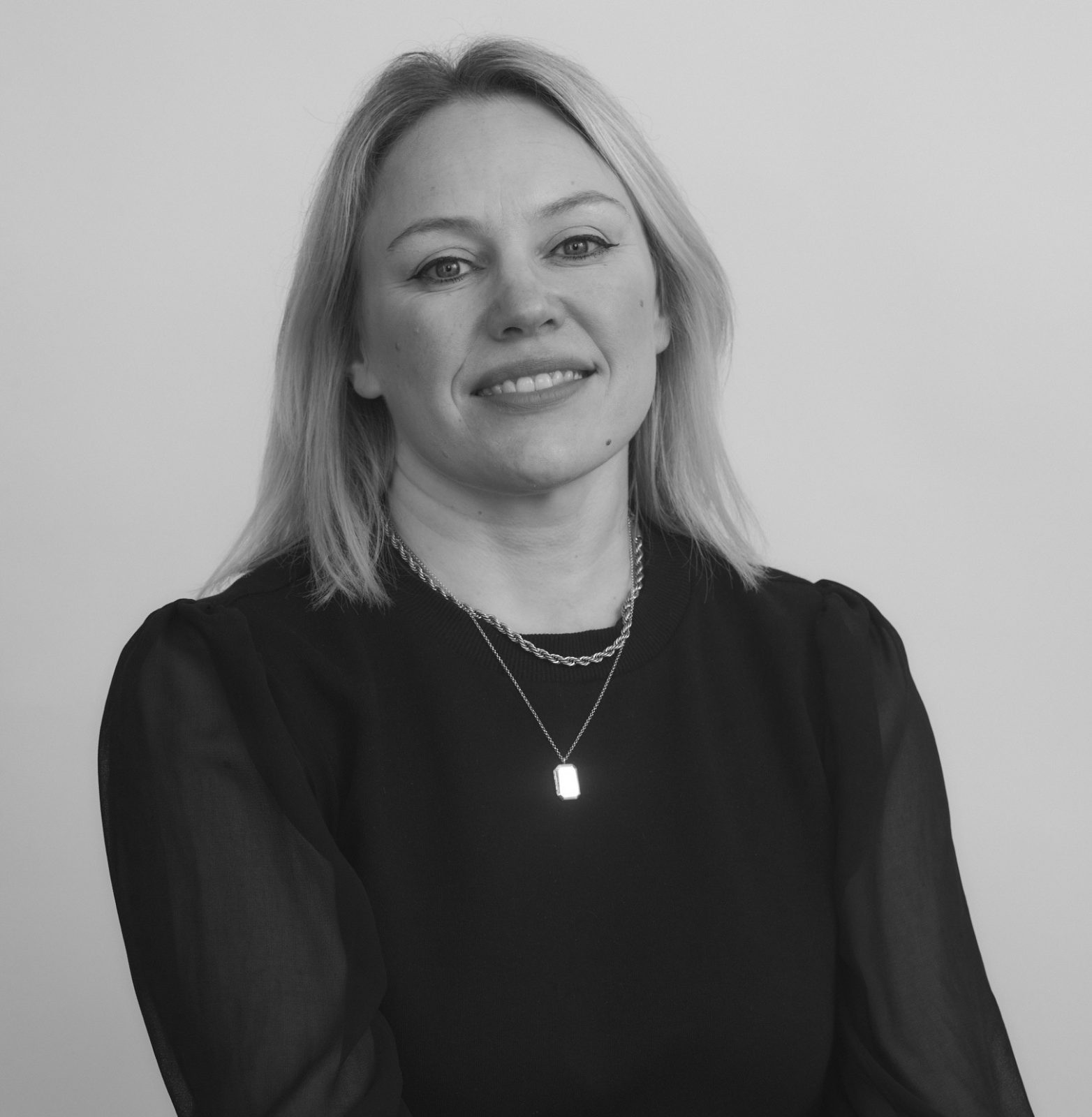 Amanda Betts - Provantage